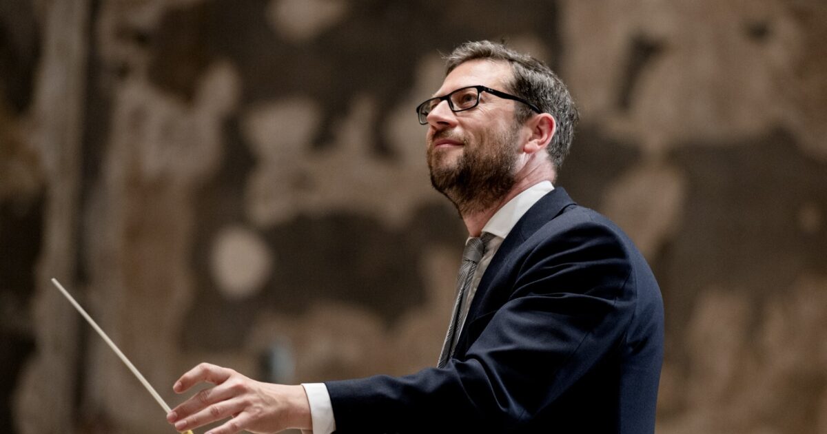 Help Musicians | World-renowned conductor John Wilson joins Help…