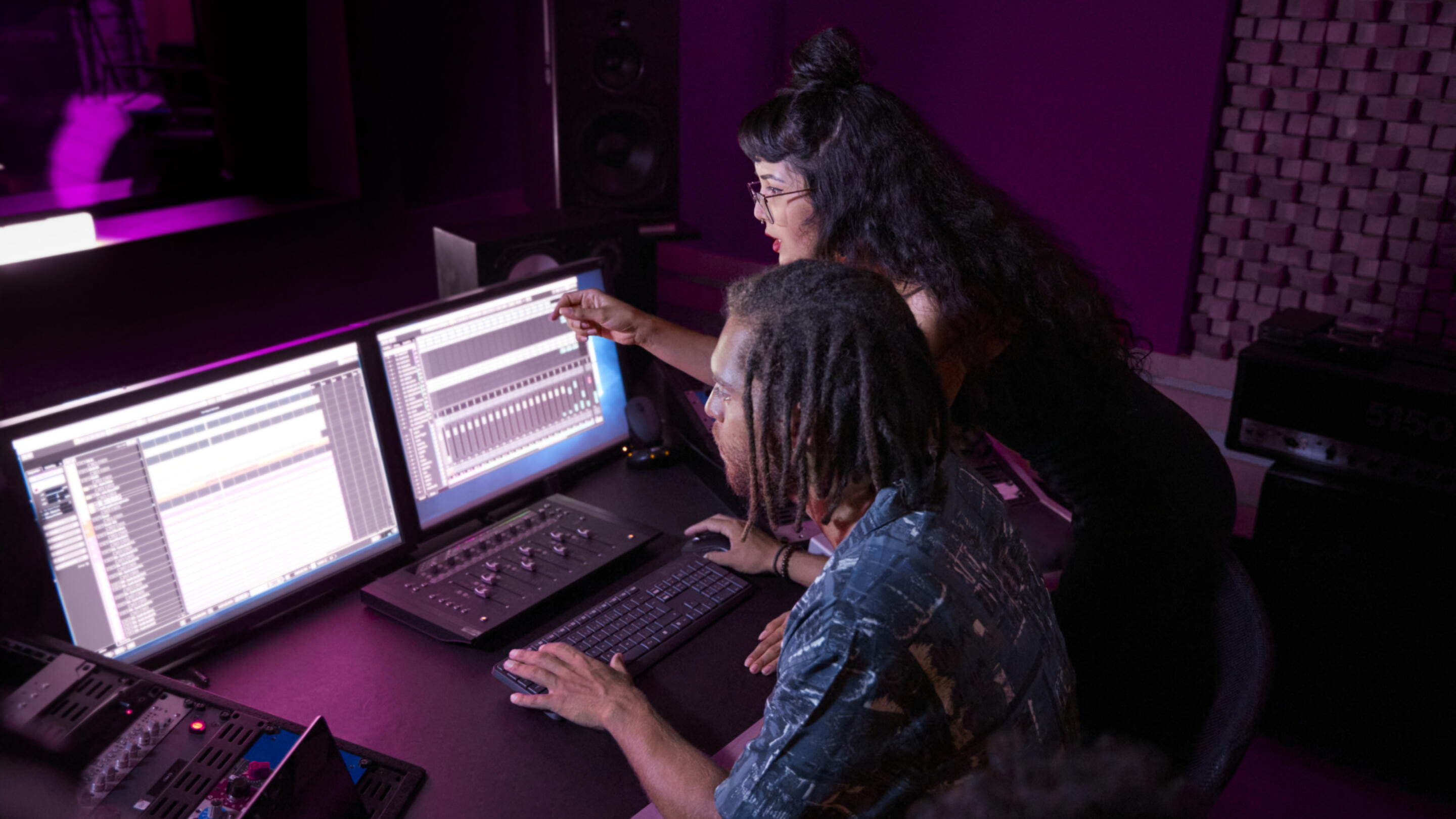 Help Musicians | Help Musicians business advice topics